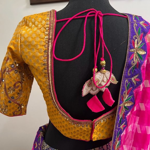 Prapti Mehta | Lehengas | Designer Prapti Mehta Trendy Yet Classic ...